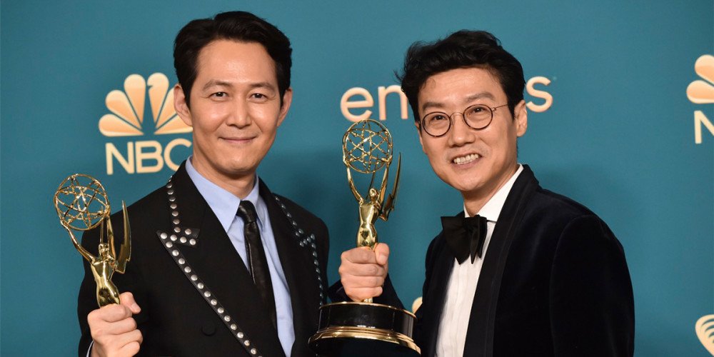 Lee Jung Jae & Hwang Dong Hyuk akan Menerima Penghargaan dari ...