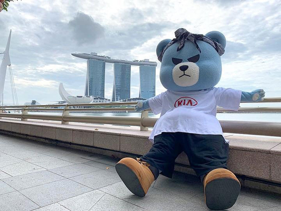 Krunk - Maskot YG Entertainment Merangkap Model Sekaligus Artis - Vibrance