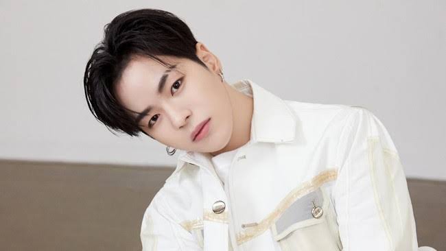 Yoon Jae Hyuk "TREASURE" Beri Kabar ke Fansnya Usai Kecelakaan di ...