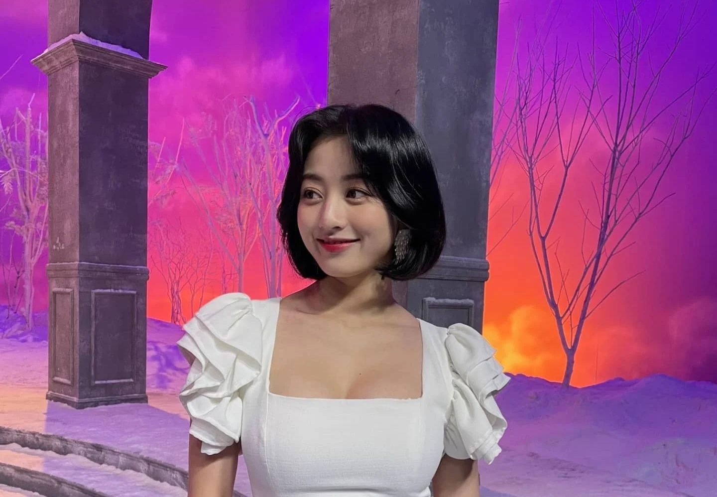 Jihyo "TWICE" Umumkan Debut Solo dengan Teaser "ZONE" - Vibrance