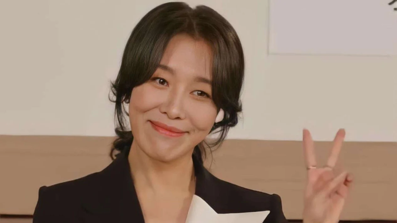 Cha Chung-hwa Umumkan Kehamilan Anak Pertama - Vibrance