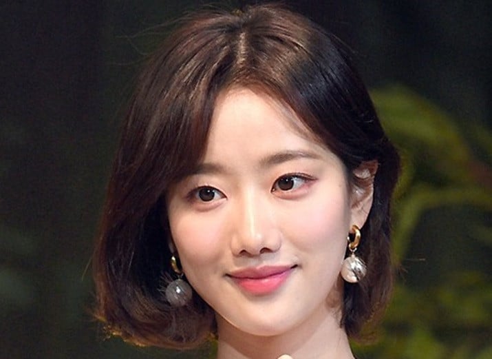 Eks Member April, Lee Naeun Fokus Berkarier Sebagai Aktris - Vibrance