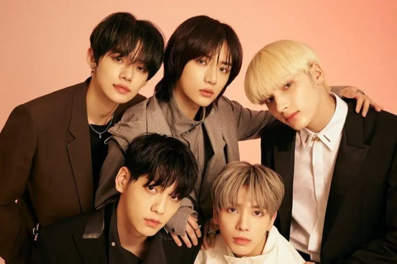 TXT Rilis “HYPERFOCUS: TOMORROW X TOGETHER VR CONCERT'" - Vibrance