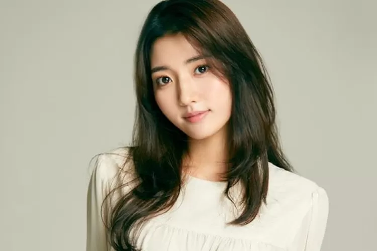 Jung Da Bin akan Ikut Bermain dalam Drama "The Art of Sarah" - Vibrance