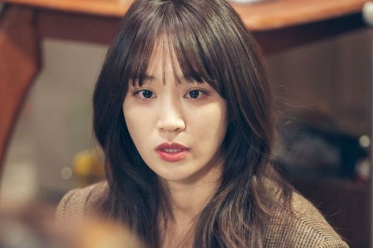 Jung Yoo Min Umumkan Kelahiran Anak Pertamanya - Vibrance