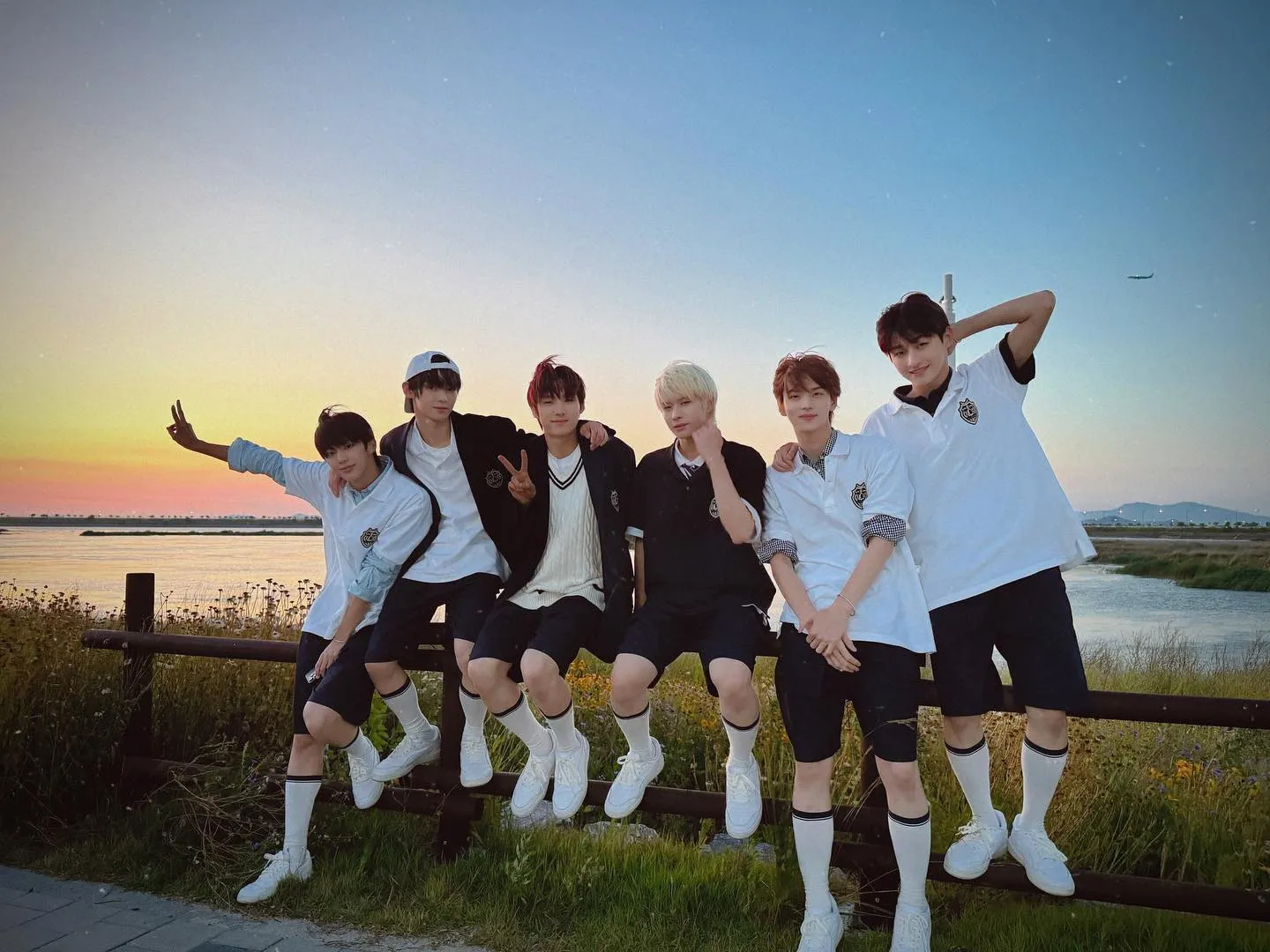 TWS Umumkan Comeback dengan Mini Album Ketiga, "TRY WITH US" - Vibrance