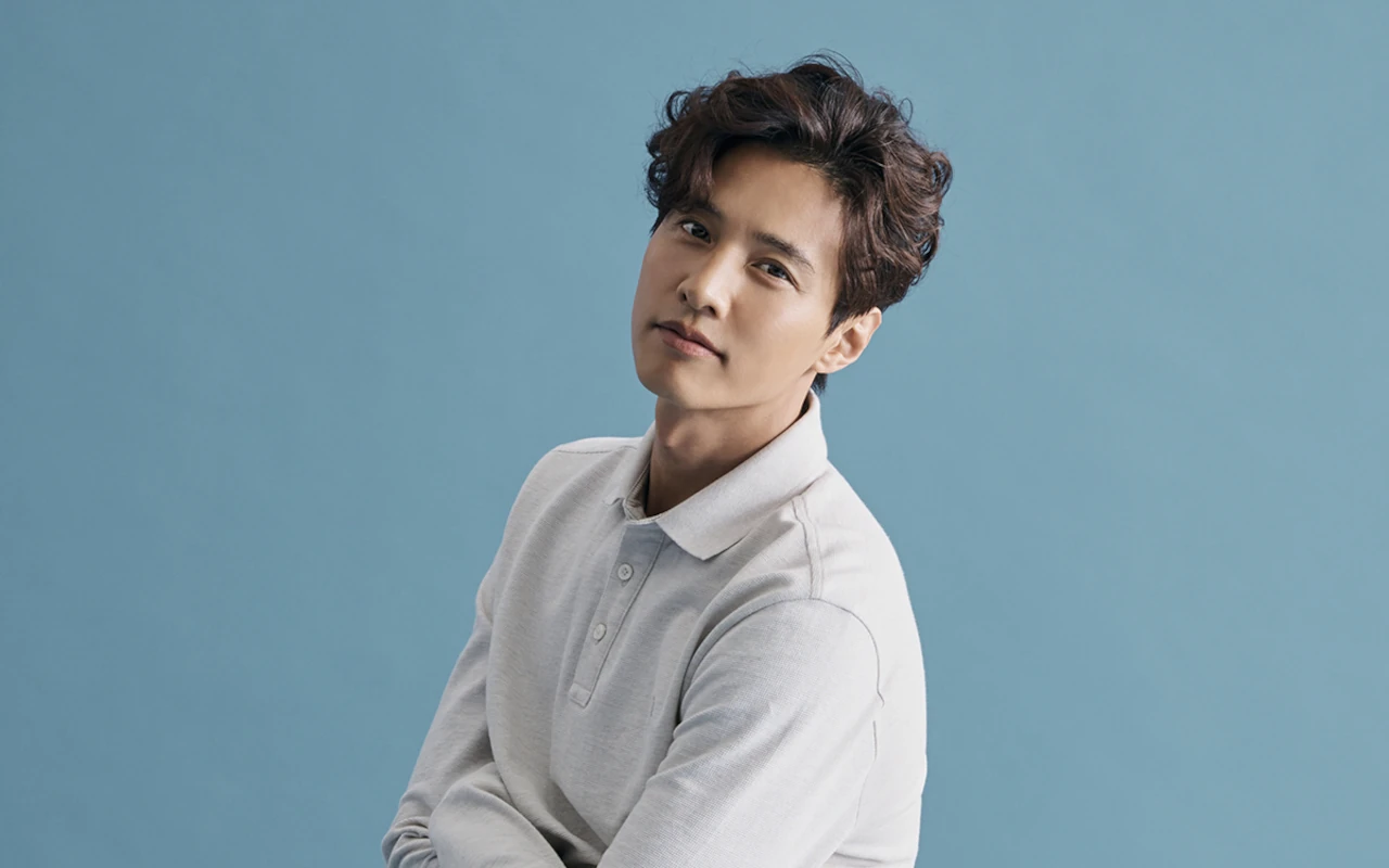 Won Bin Disebut Sempat Menawarkan Diri untuk Membayar Denda Penalti Kim ...