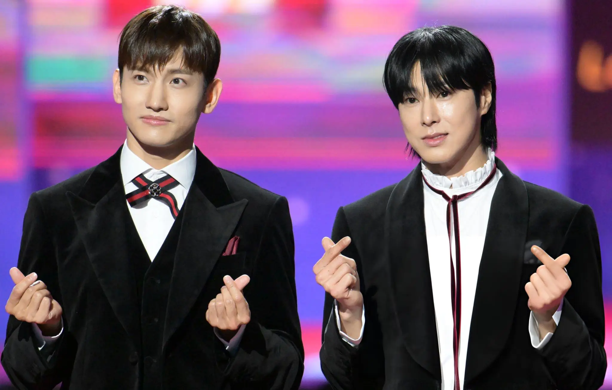 TVXQ Kembali Perpanjang Kontrak Bersama SM Entertainment - Vibrance