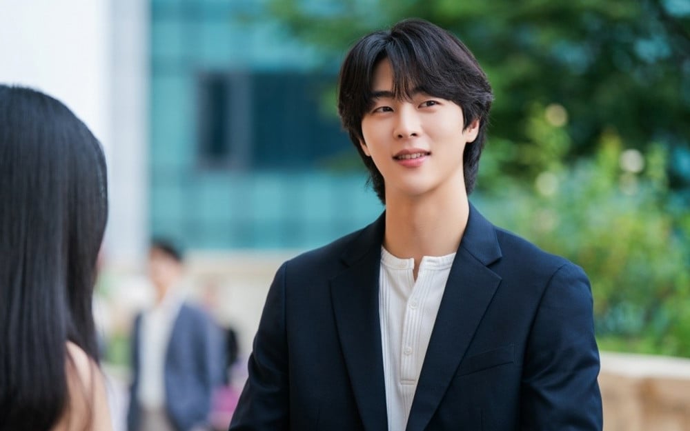 Kim Mu Jun Dipastikan Ikut Bermain dalam Drama "Dynamite Kiss" - Vibrance