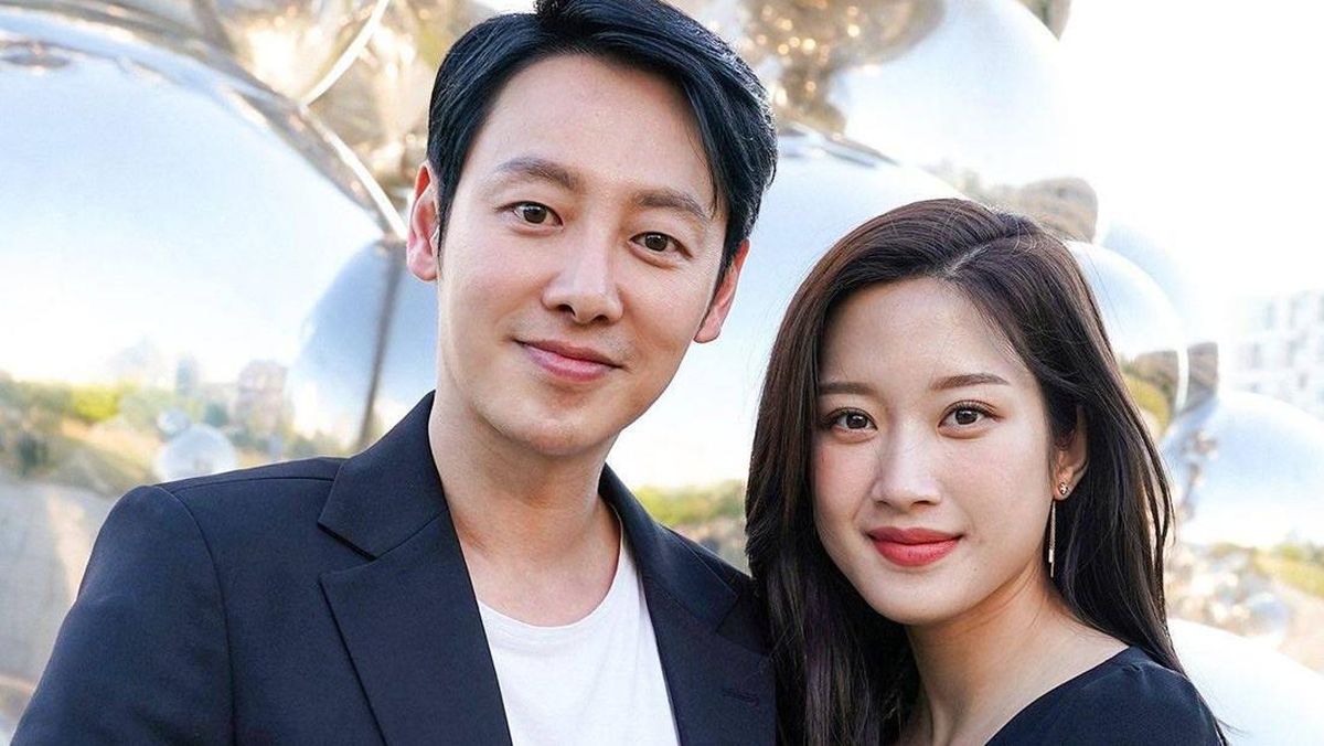 Kim Dong-wook dan Stella Kim Umumkan Kehamilan Anak Pertama - Vibrance